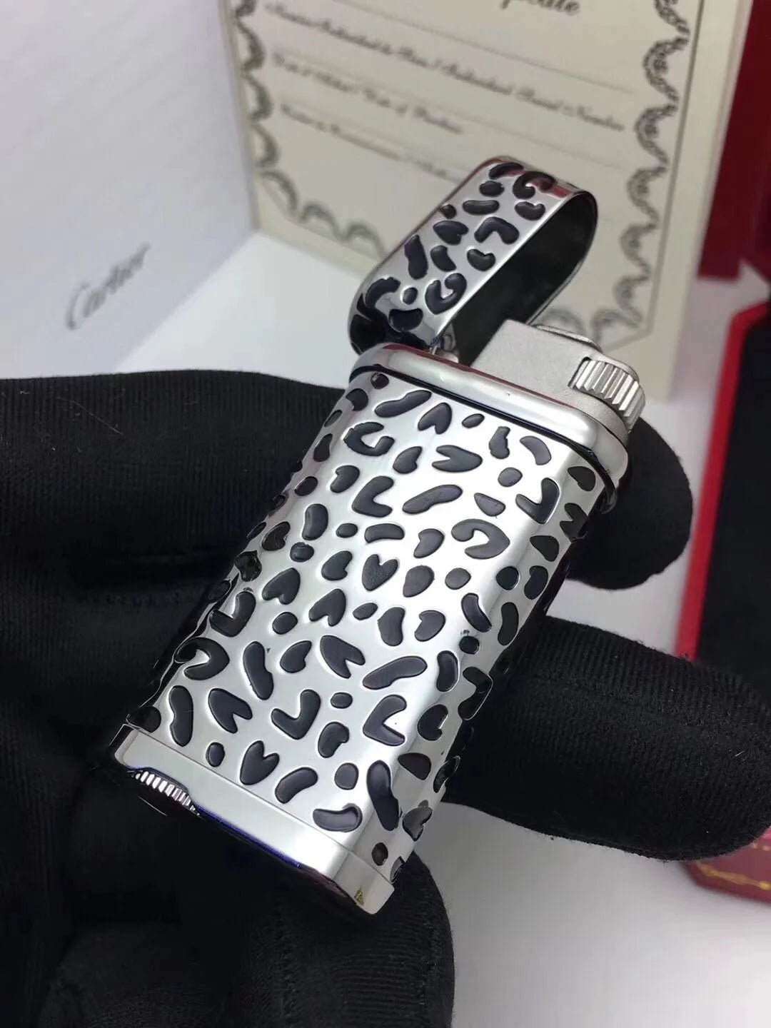 Cartier Limited Edition Leopard Print Silver Lighter – SHERRY007